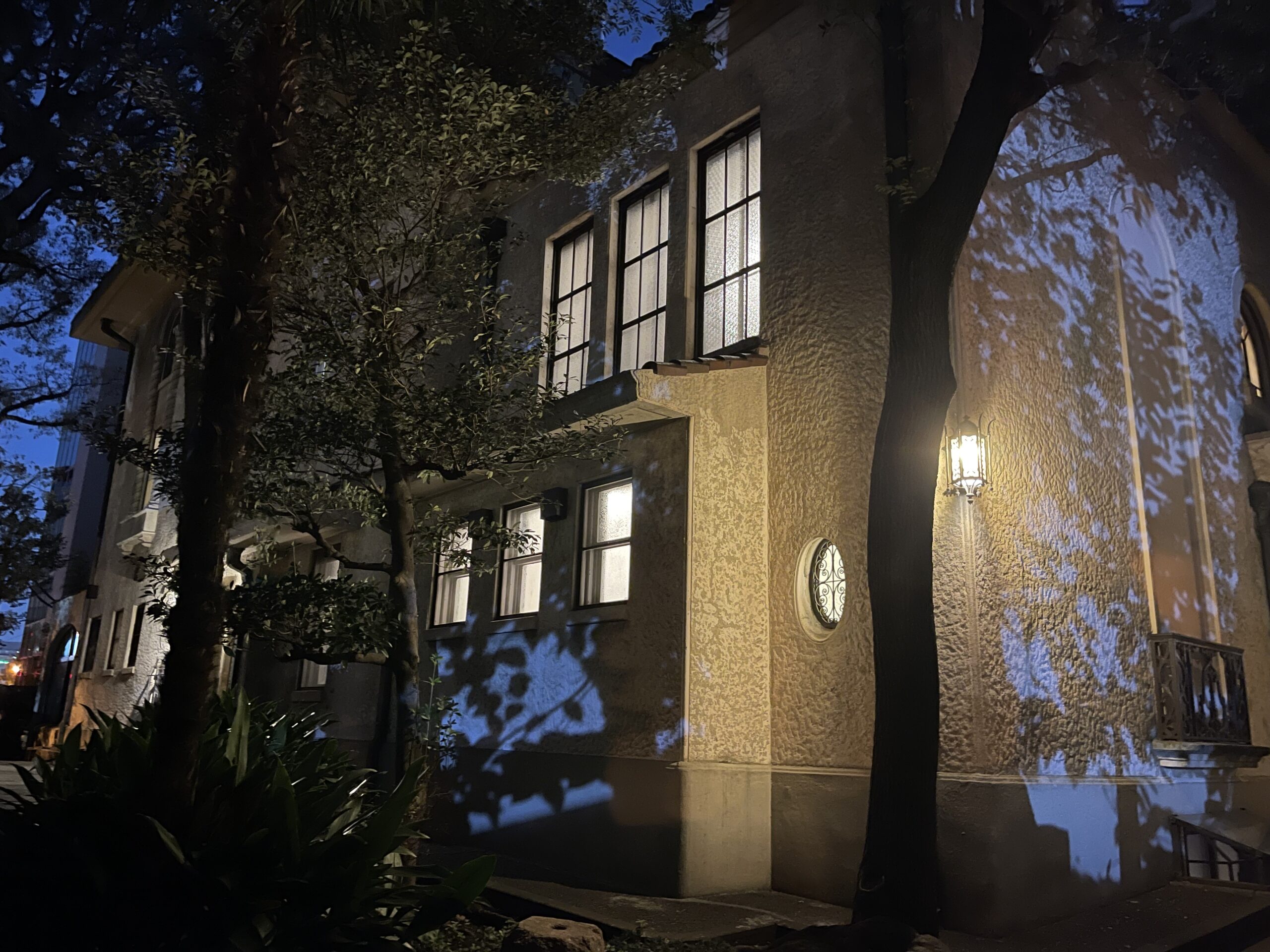 都心に残るクラシック建築「kudan house」を見に行く。 - 酒と共感の日々